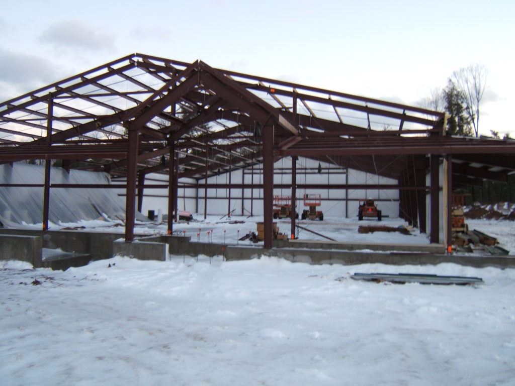 Industrial Steel Buildings | Engineered for Heavy-Duty Use